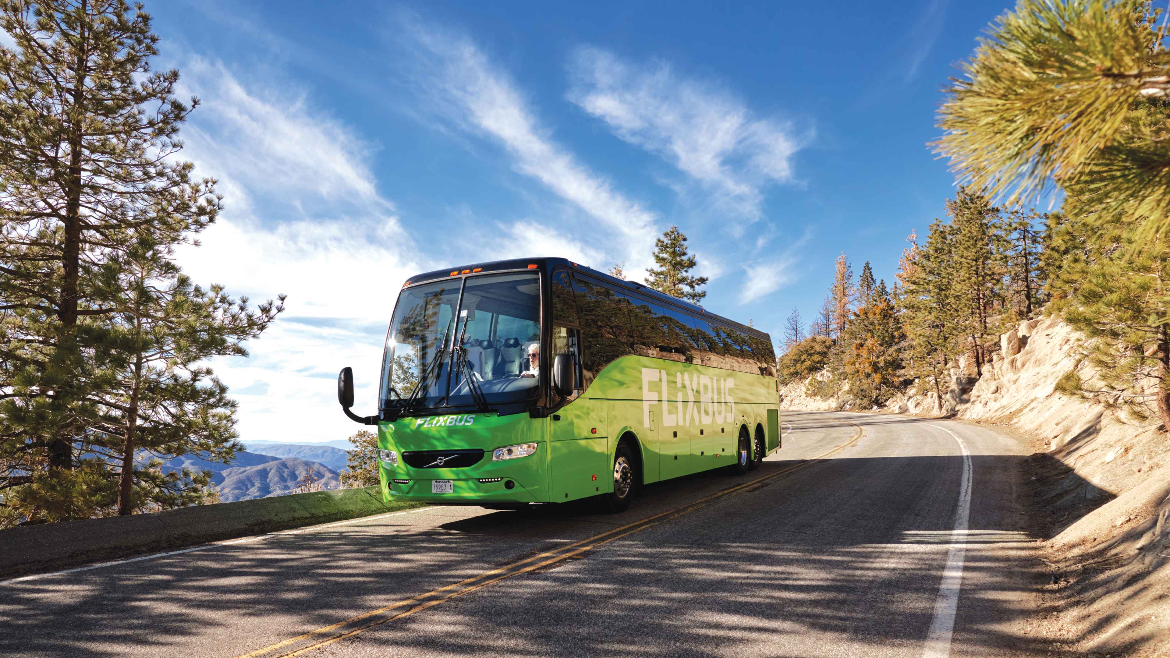 Flixbus rolls into Canada with 17 destinations | Escapism TO